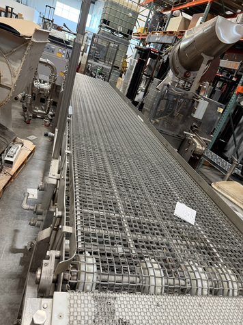 Stainless Steel Conveyor | Mesh and Interlock Conveyors